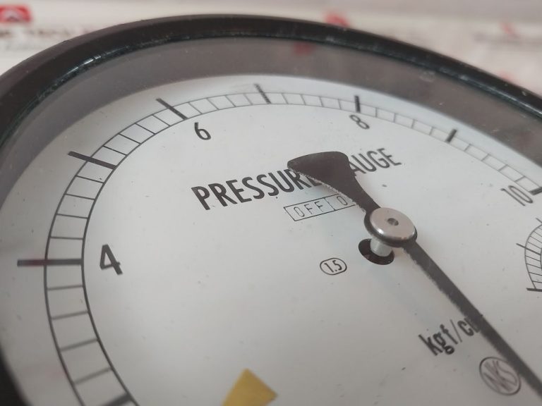 Nks 0-10 Kgf/ Cm2 Pressure Gauge - Aeliya Marine