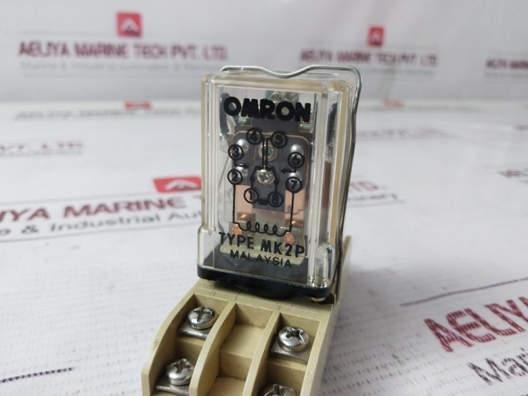 Omron Mk2p Relay With Base - Aeliya Marine