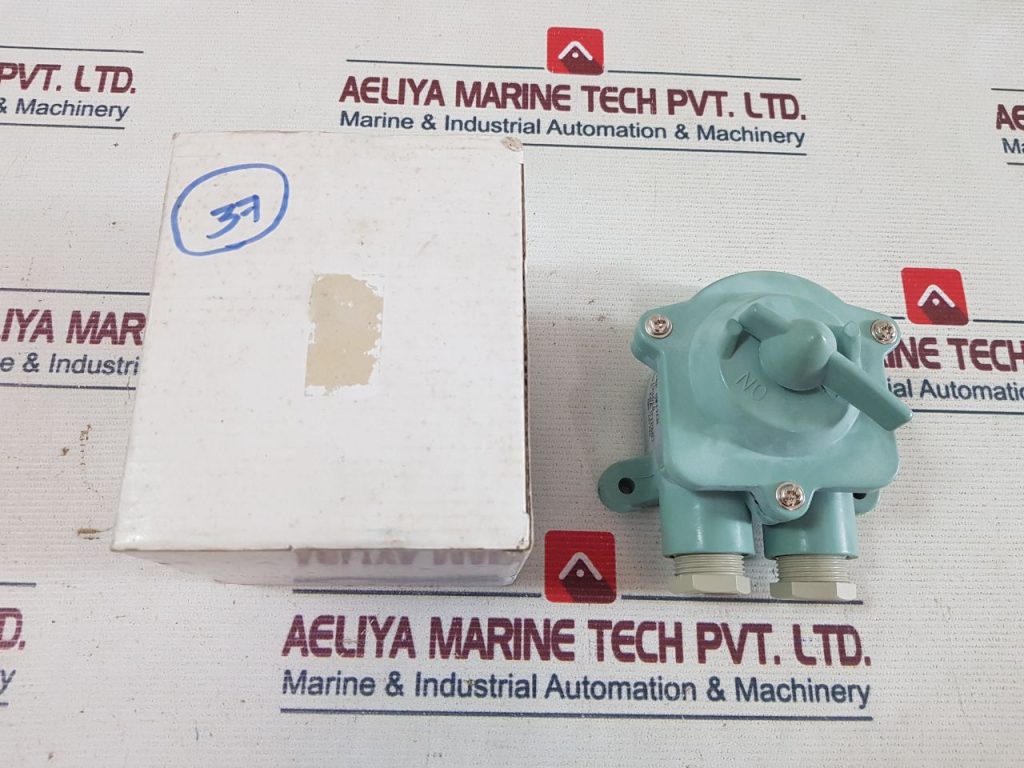 793015 Marine Switch/ Small Rotary Switch - Aeliya Marine