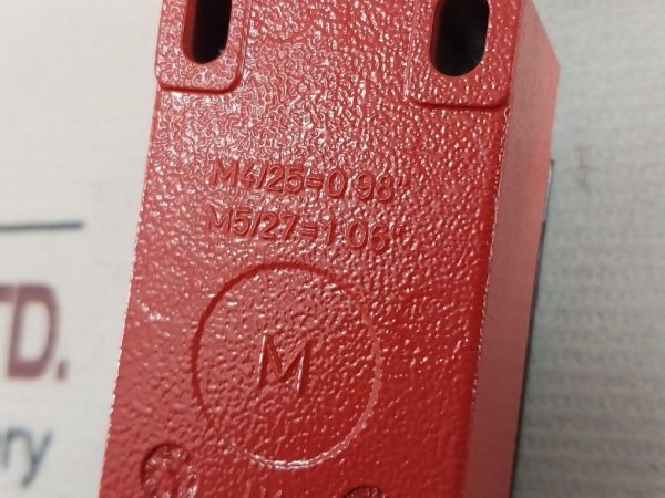 Bernstein Gc-uv1z Ah Limit Switch - Aeliya Marine