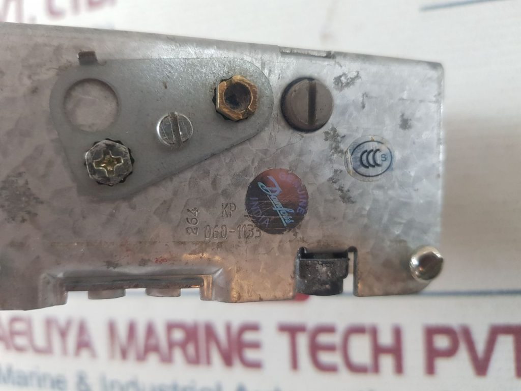 Danfoss Kp35 Pressure Switch 10-55 Psi - Aeliya Marine