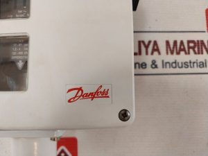 Danfoss Rt5 Pressure Control Switch Ip66 - Aeliya Marine