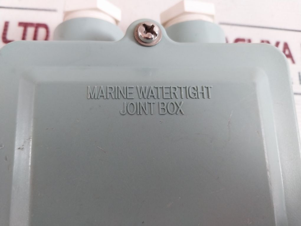 J-2m 250v Marine Junction Box Ip56 - Aeliya Marine
