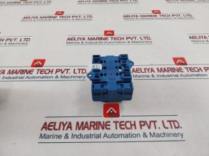 Kraus & Naimer Kg64b Isolator Switch Set - Aeliya Marine