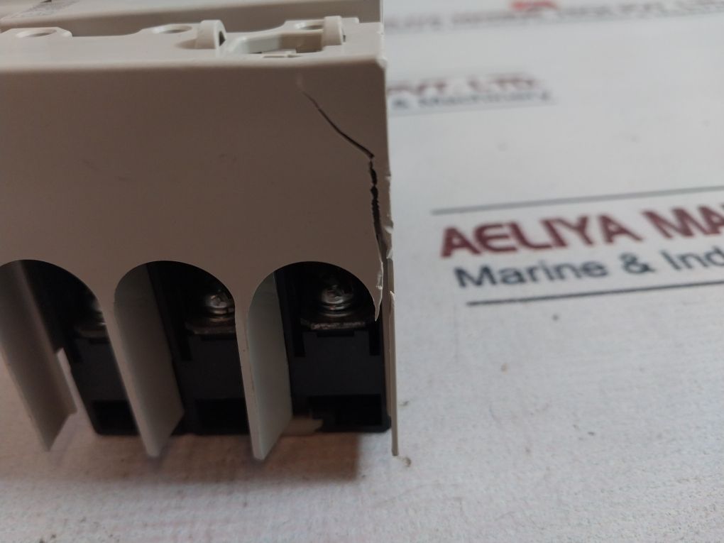 Mitsubishi Electric Nf63-svf Molded Case Circuit Breakers - Aeliya Marine