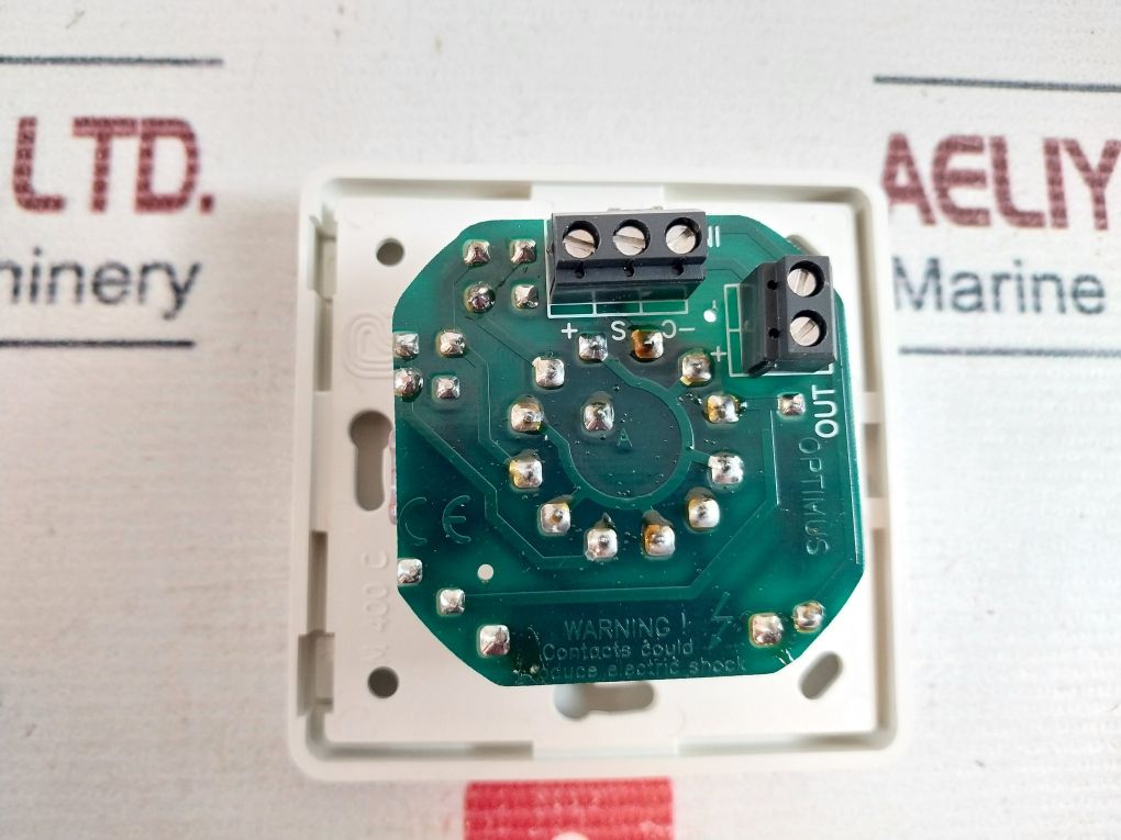 Optimus Av4 Base Micro/wallsocket - Aeliya Marine