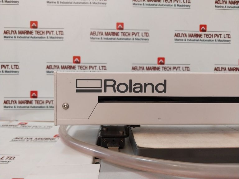 Roland Egx-30a Desktop Engraver Set - Aeliya Marine