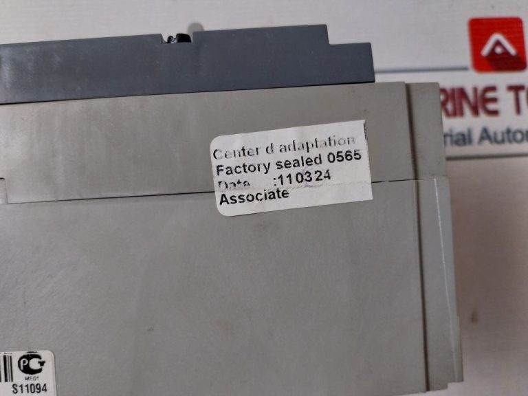 Schneider Electric Cvs160B Moulded Case Circuit Breaker - Aeliya Marine