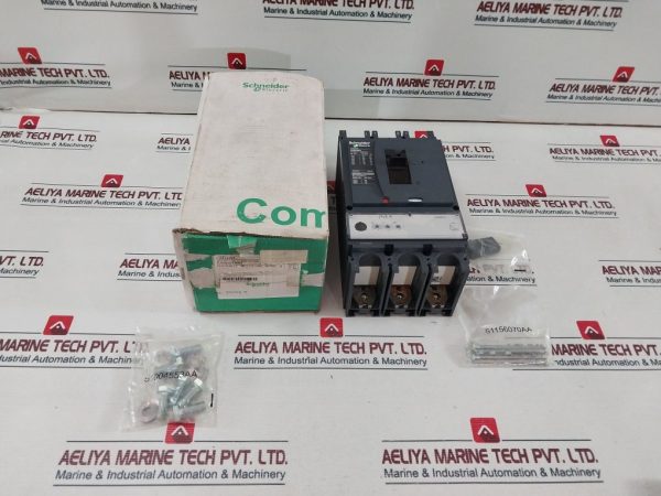 Schneider Electric Lv432893 Circuit Breaker 800v - Aeliya Marine