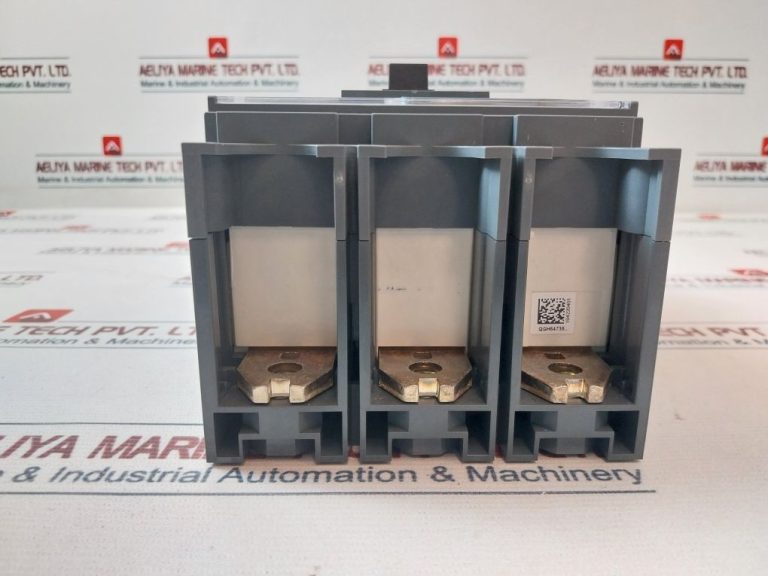 Schneider Electric Cvs400F Circuit Breaker - Aeliya Marine