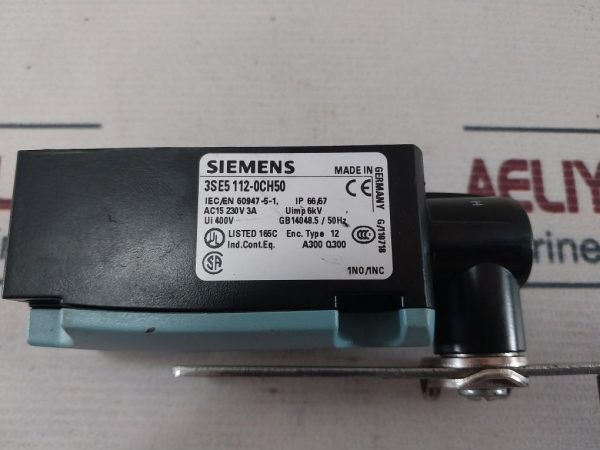 Siemens 3se5 112-0ch50 Limit Switch - Aeliya Marine