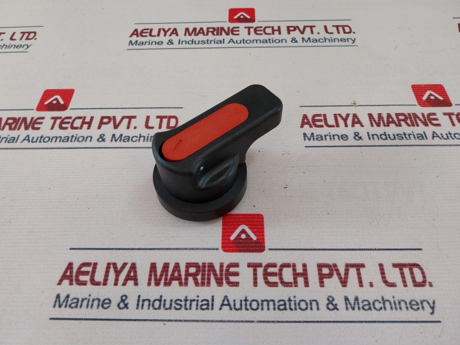 Abb Ln 100 125 Rotary Handle Operating Mechanism - Aeliya Marine