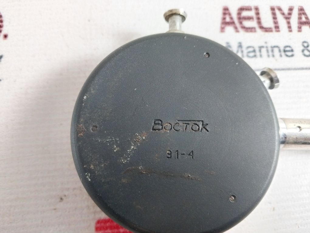 Boctok 21339-82 Time Tachometer - Aeliya Marine