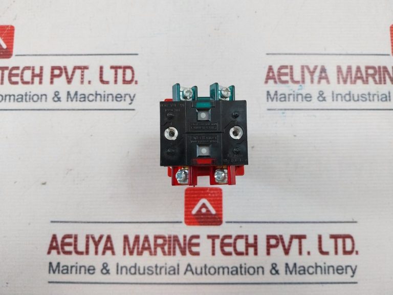 Cutler-hammer Vde 0660 Push Button Switch - Aeliya Marine