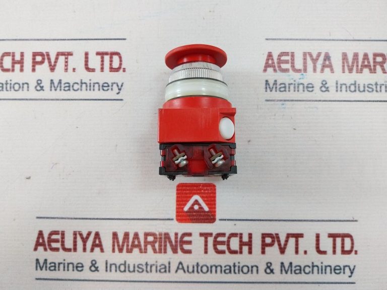 Cutler-hammer Vde 0660 Push Button Switch - Aeliya Marine