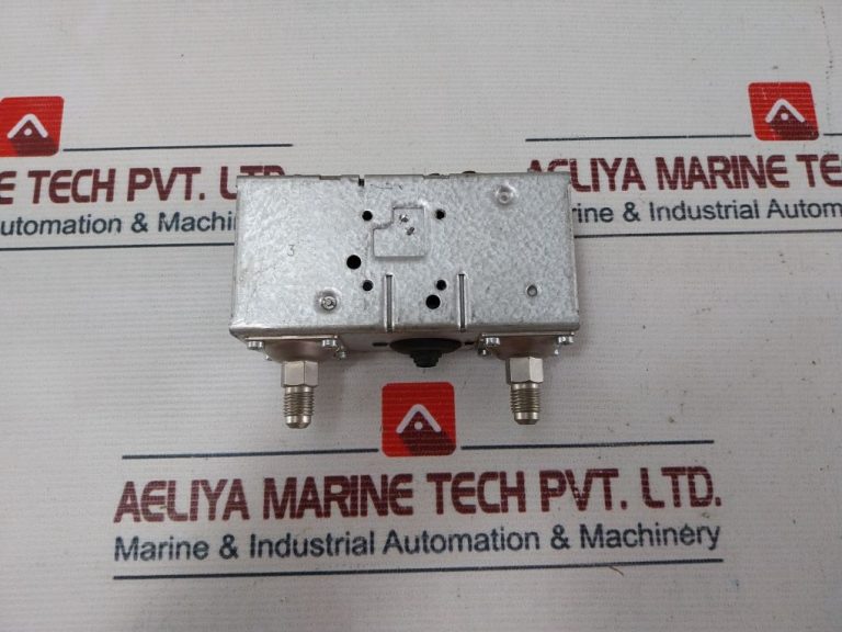 Danfoss Kp15 Pressure Switch 10-55 Psi - Aeliya Marine
