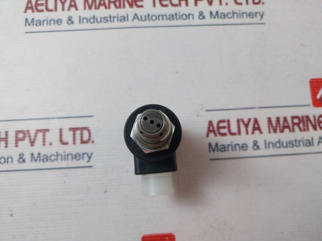 Flutec Wse3 Electric Directional Valve - Aeliya Marine