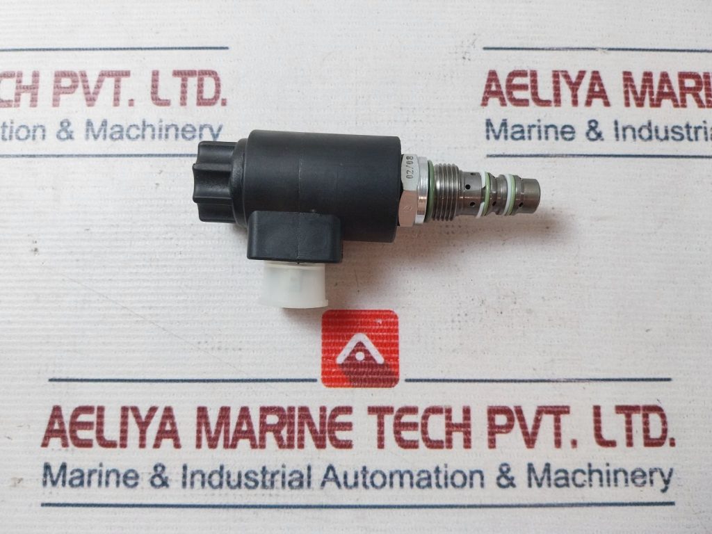 Flutec Wse3 Electric Directional Valve - Aeliya Marine