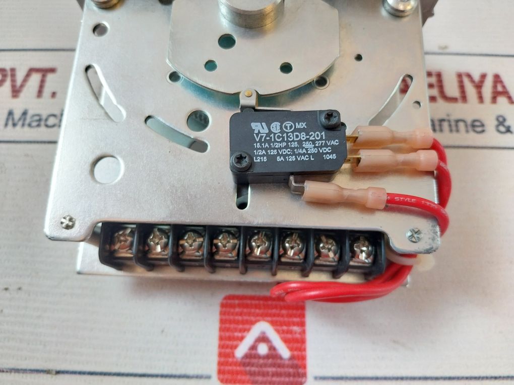 Sauer Danfoss Mch51ab1174 Control Handle Joystick 12vdc - Aeliya Marine