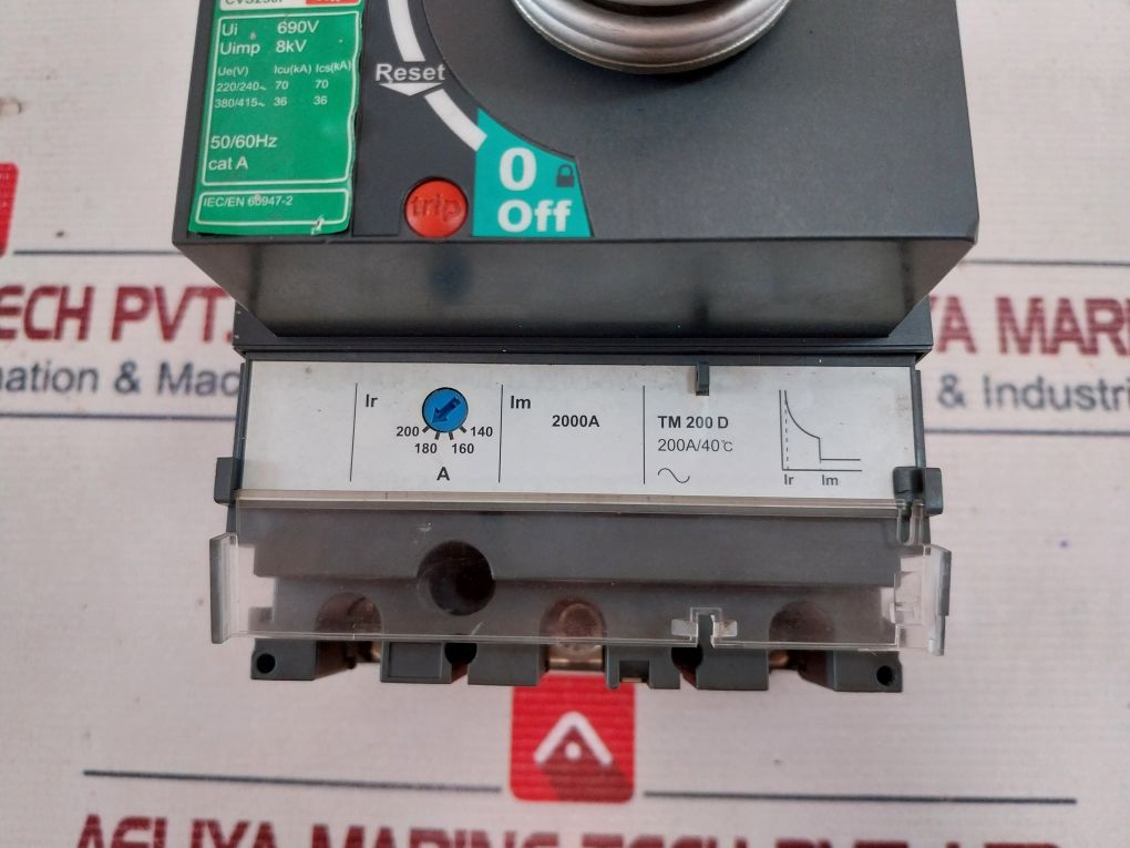 Schneider Electric Cvs250f Circuit Breaker 200a/40°c - Aeliya Marine