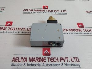 Switzer Instrument Gt200pb Pressure Switch - Aeliya Marine