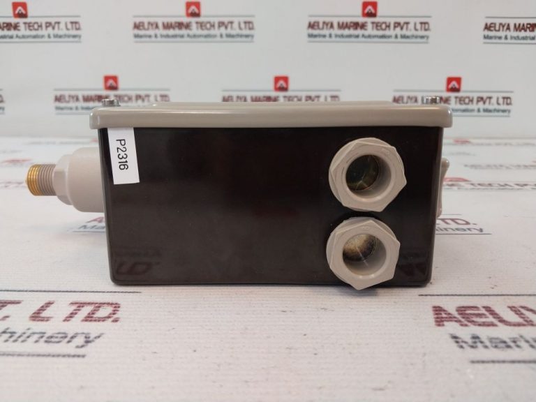 Danfoss Rt 200 Pressure Switch 3-85 Psig - Aeliya Marine