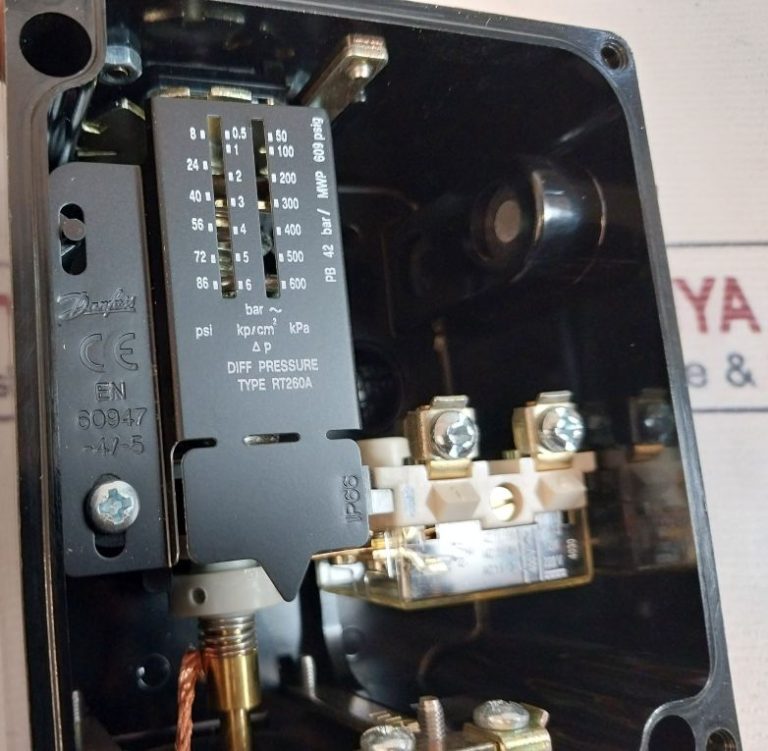 Danfoss Rt260a Differential Pressure Switch Ip66 - Aeliya Marine