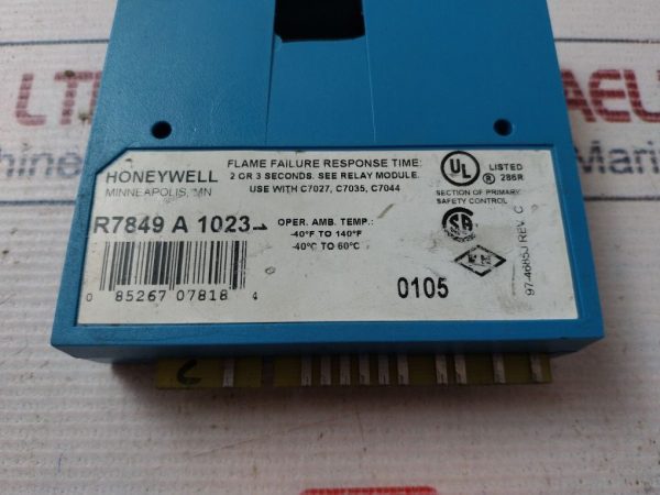 Honeywell R7849 A 1023 Ultraviolet Flame Amplifier - Aeliya Marine
