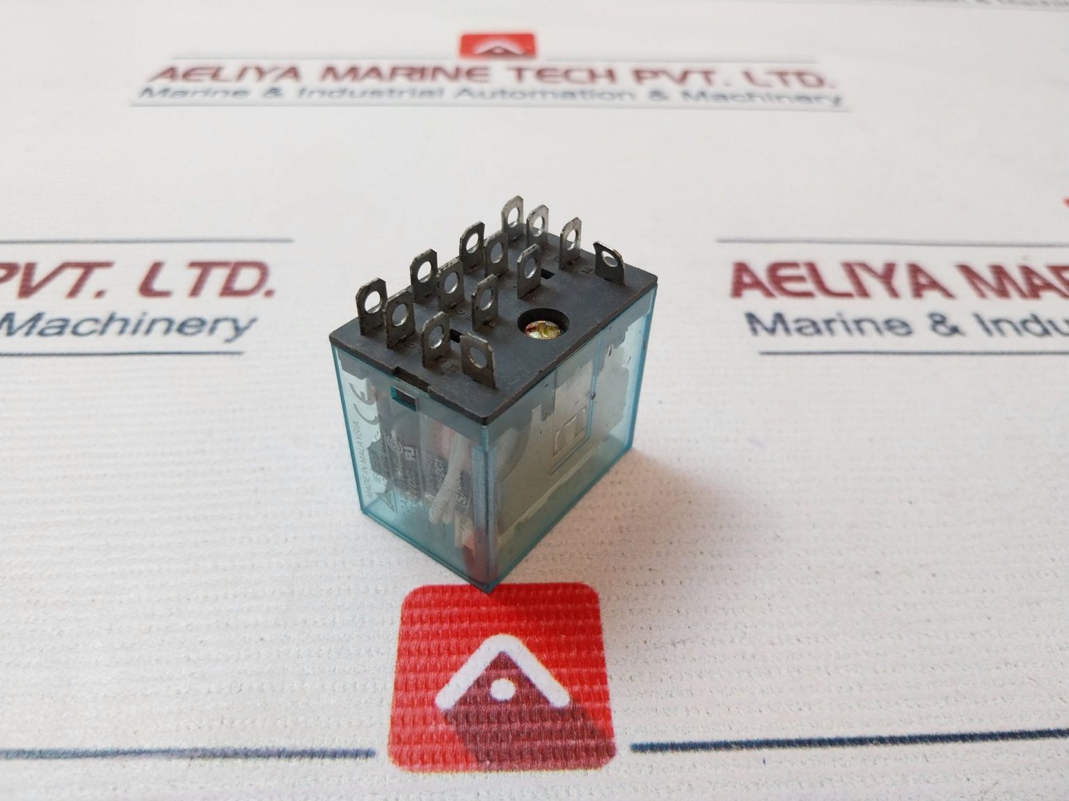 Omron Ly4nj Relay 220vac - Aeliya Marine