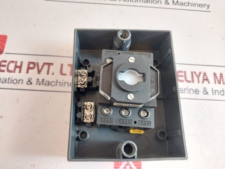 Salzer Lb232 Load Break Switch Ip65 - Aeliya Marine