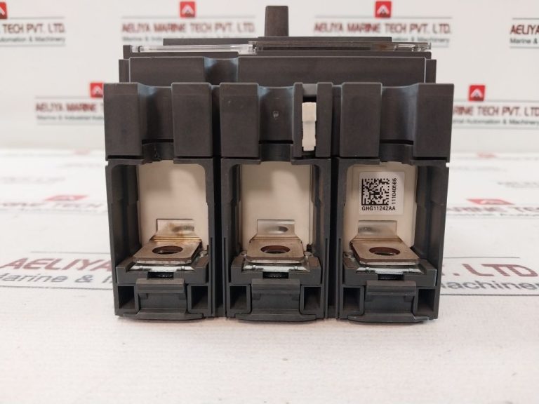 Schneider Electric Compact Nsx160n Circuit Breaker - Aeliya Marine