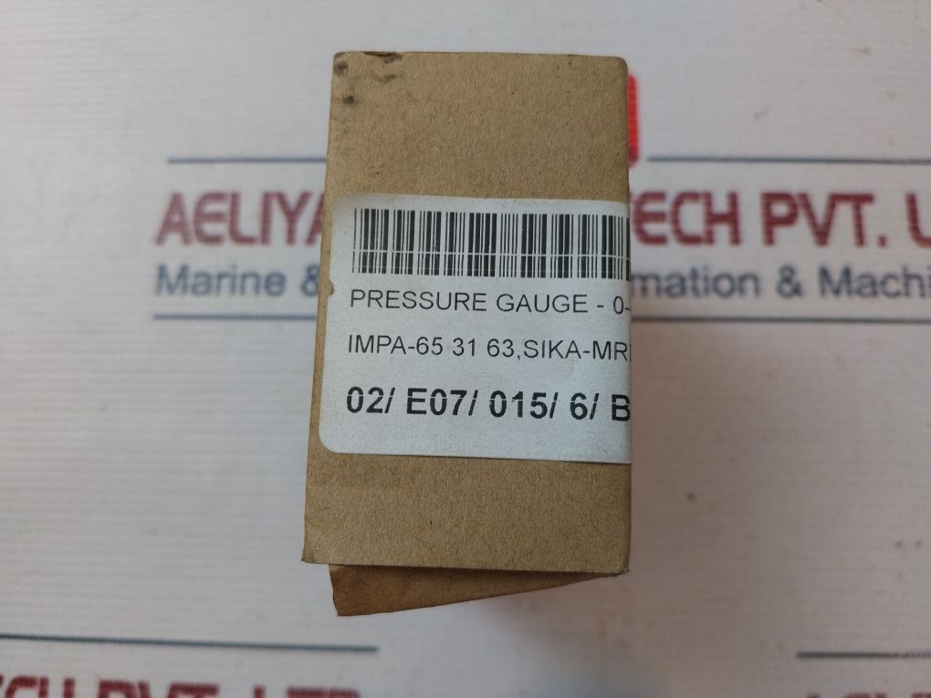 Wika 213.53.063 Pressure Gauge 0-230 Psi - Aeliya Marine