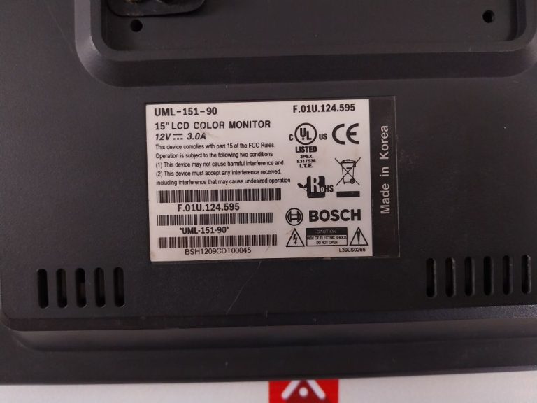 Bosch Uml-151-90 15" Lcd Color Monitor - Aeliya Marine