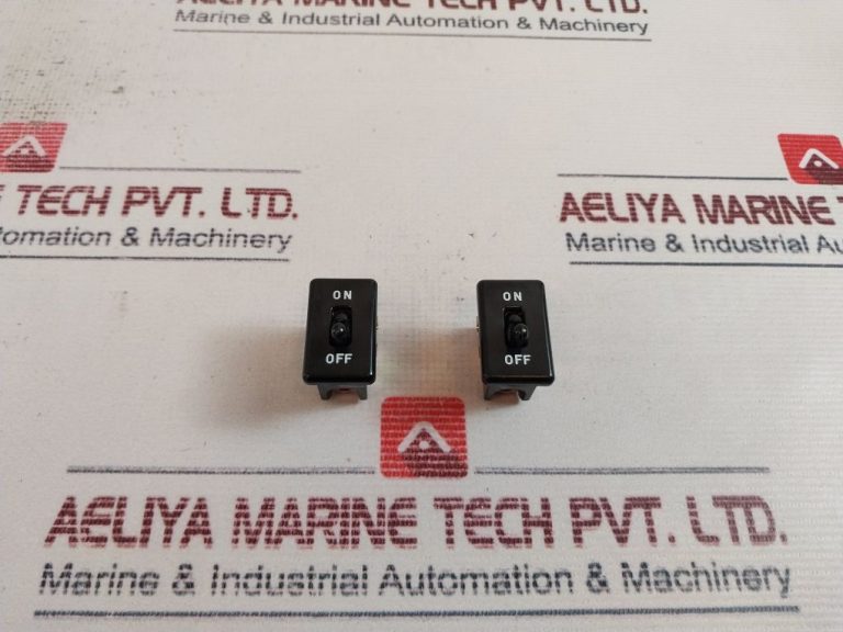 Carling 1/2 Hp 125-250 Vac Toggle Switch - Aeliya Marine