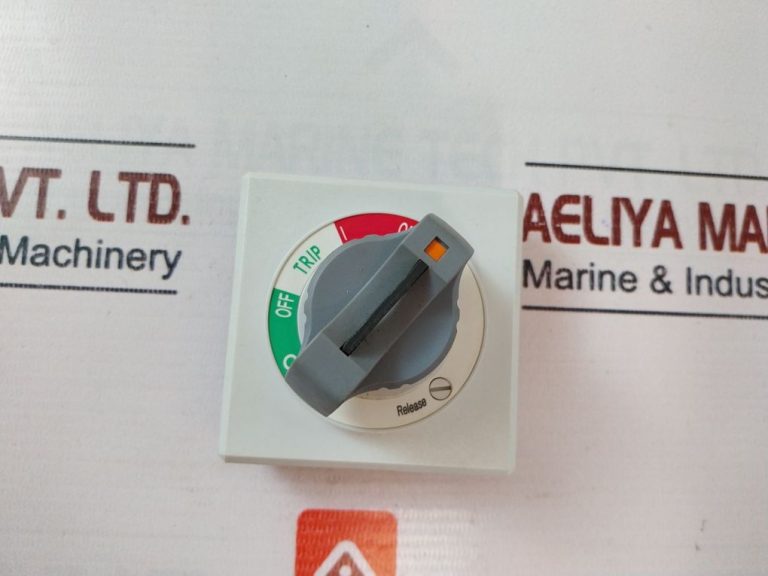 Ls Industrial Systems 83111158113 Mccb Operating Handle - Aeliya Marine