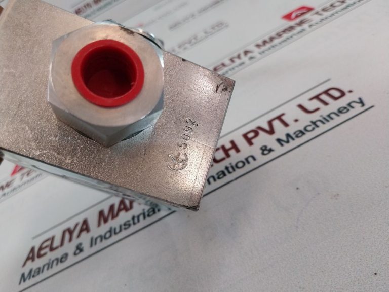 Mha Aker Solutions Pn500-112a-sb01 3-way Ball Valve - Aeliya Marine