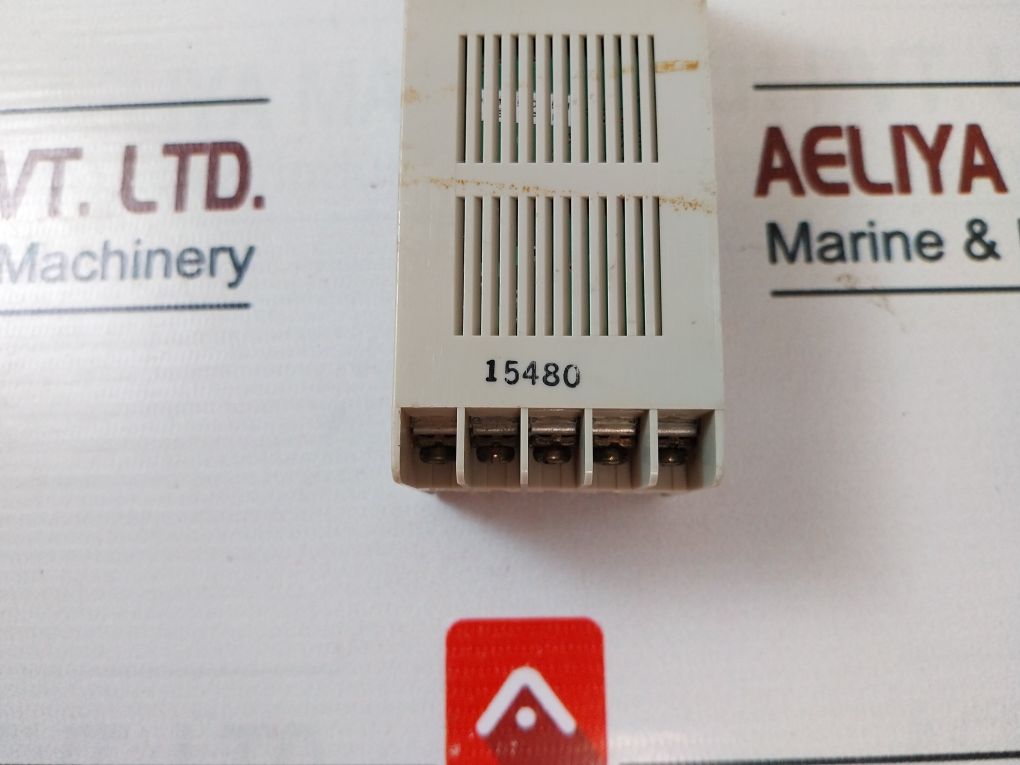 Omron E5cs-r1px-din Temperature Controller - Aeliya Marine Omron E5cs-r1px-din Temperature Controller - Aeliya Marine