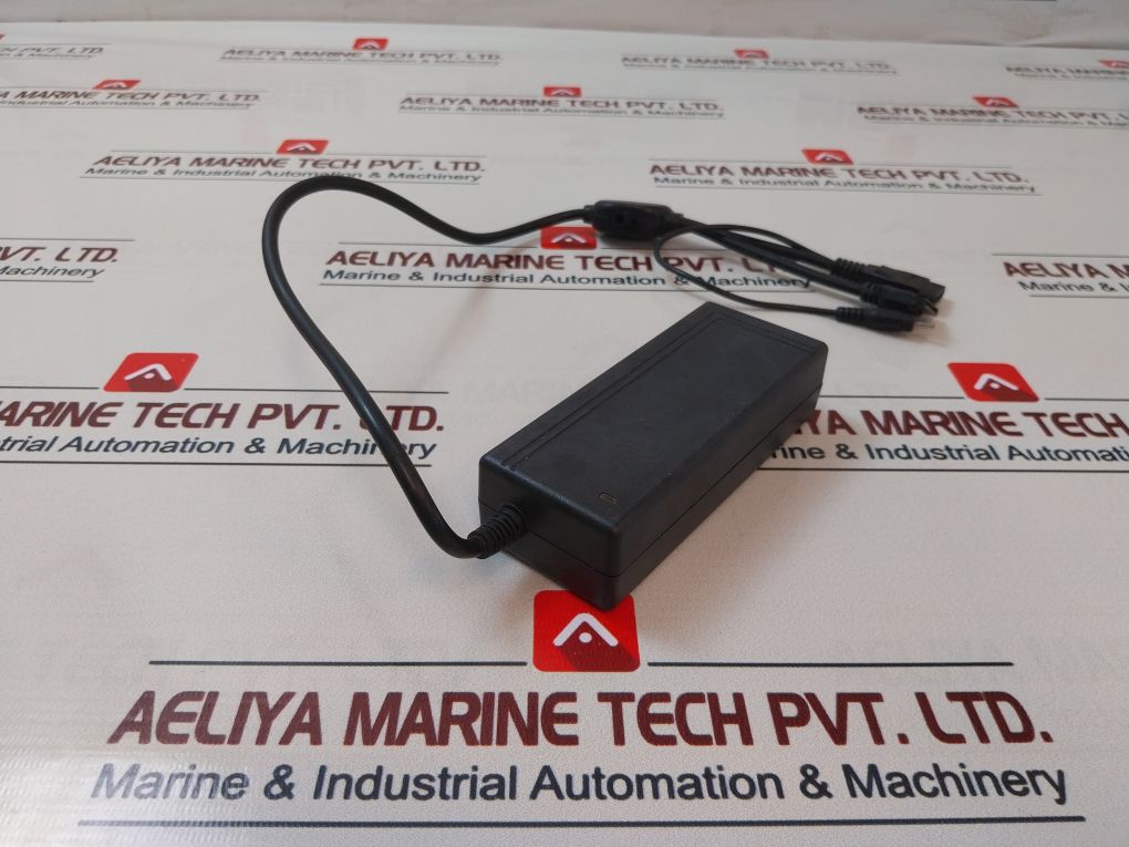 Q05/12-s335 Switching Adapter 100-240vac - Aeliya Marine