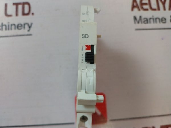 Schneider Electric A9n26927 Auxiliary Contact - Aeliya Marine