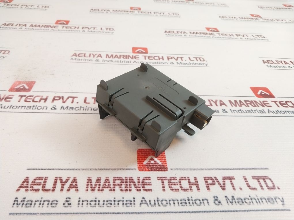 Siemens Simatic S7 6es7 654-7hy00-0xa0 Bus Module - Aeliya Marine