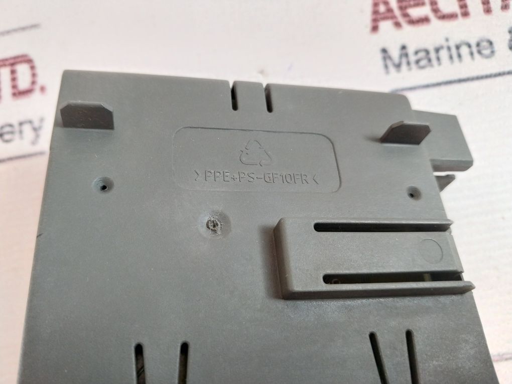 Siemens Simatic S7 6es7 654-7hy00-0xa0 Bus Module - Aeliya Marine