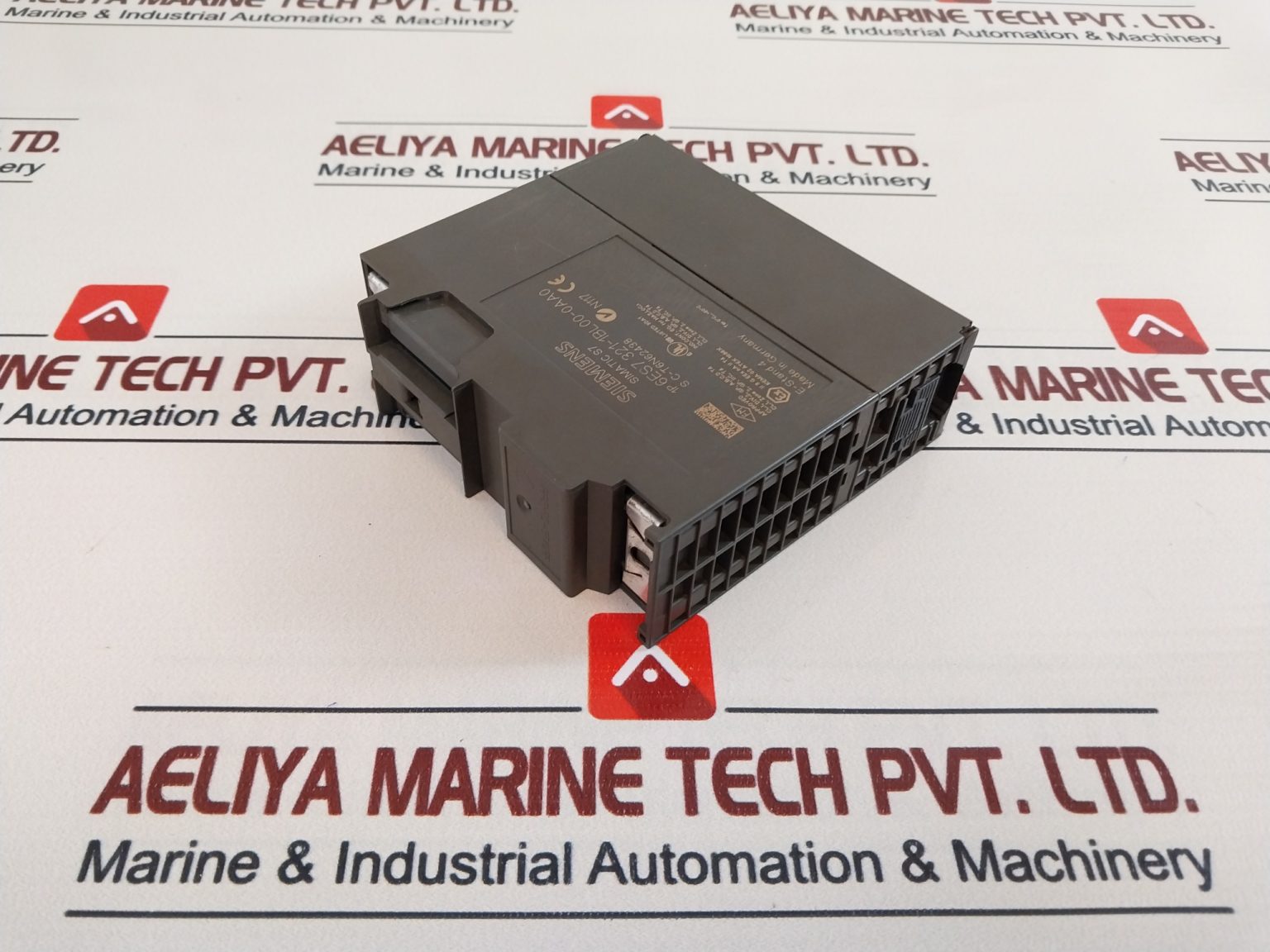 Siemens Simatic S7 Sm321 Digital Input Module - Aeliya Marine