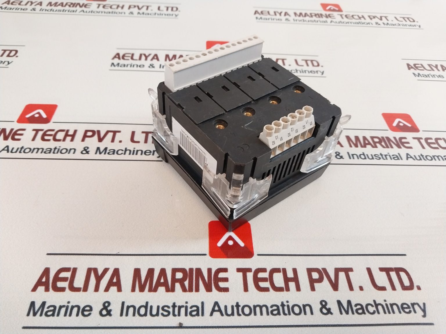 Socomec Diris A40 Multifunction Measuring Unit - Aeliya Marine