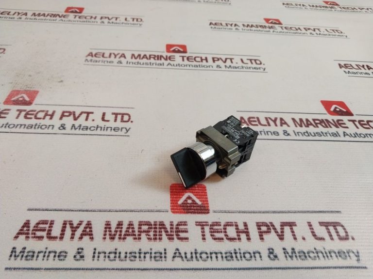 Telemecanique Zb2-be101 Switch With Contact Block - Aeliya Marine