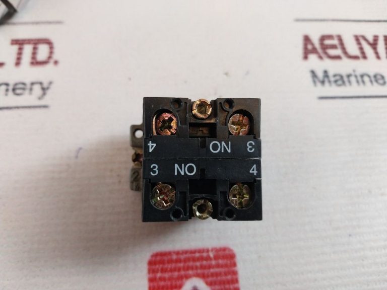 Telemecanique Zb2-be101 Switch With Contact Block - Aeliya Marine