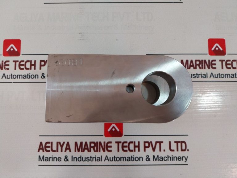 Var 83081 Clevis Rod Female - Aeliya Marine