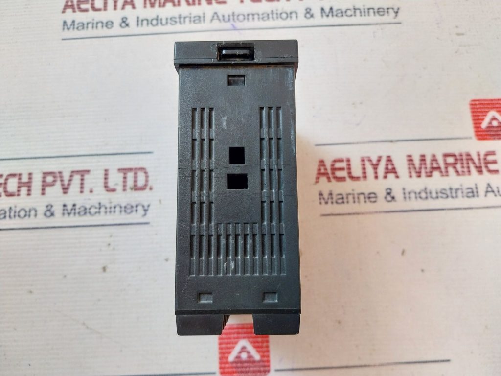 Yudian Ai 526 Universal Pid Controller 100-240v~ - Aeliya Marine