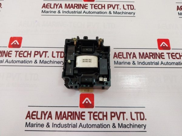 Omron C2t-4b Mounting Pitch Connector - Aeliya Marine