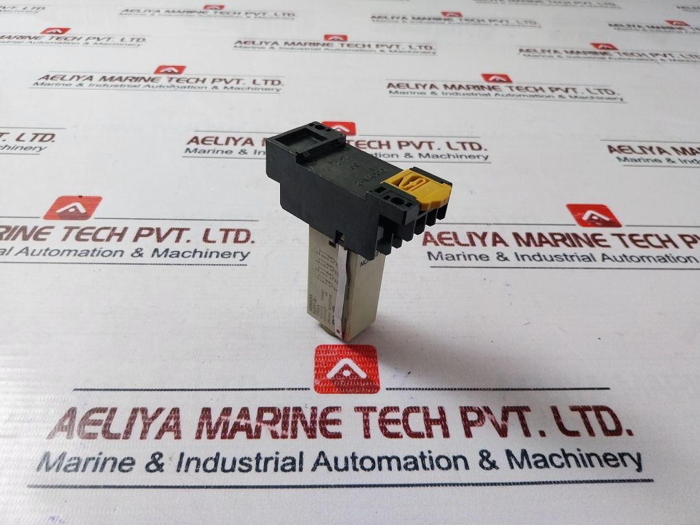 Omron H3y 4 Timer With Base 5a250v Aeliya Marine