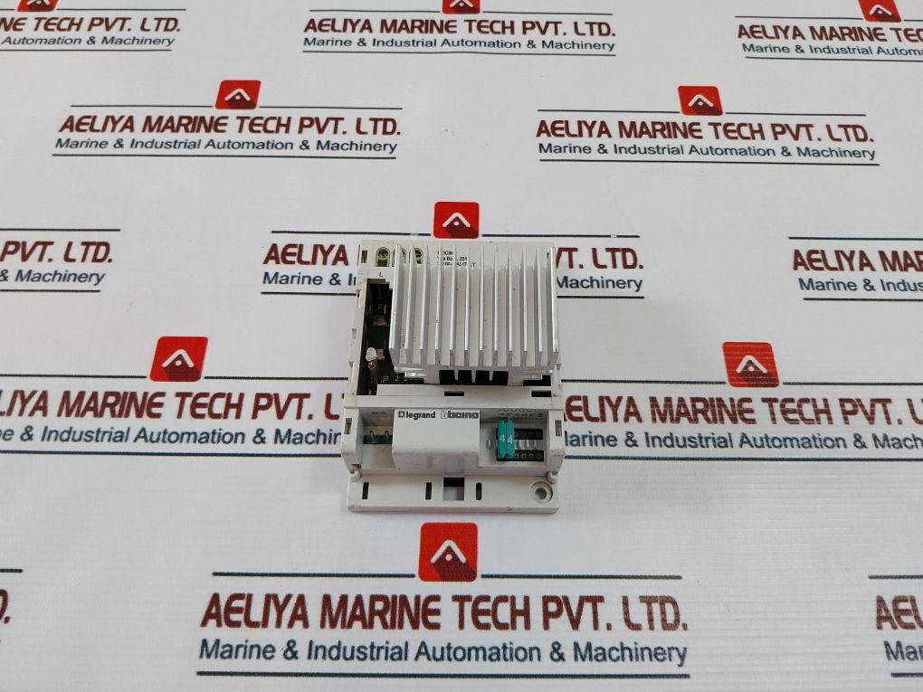 Legrand Bt-f418 Controller - Aeliya Marine